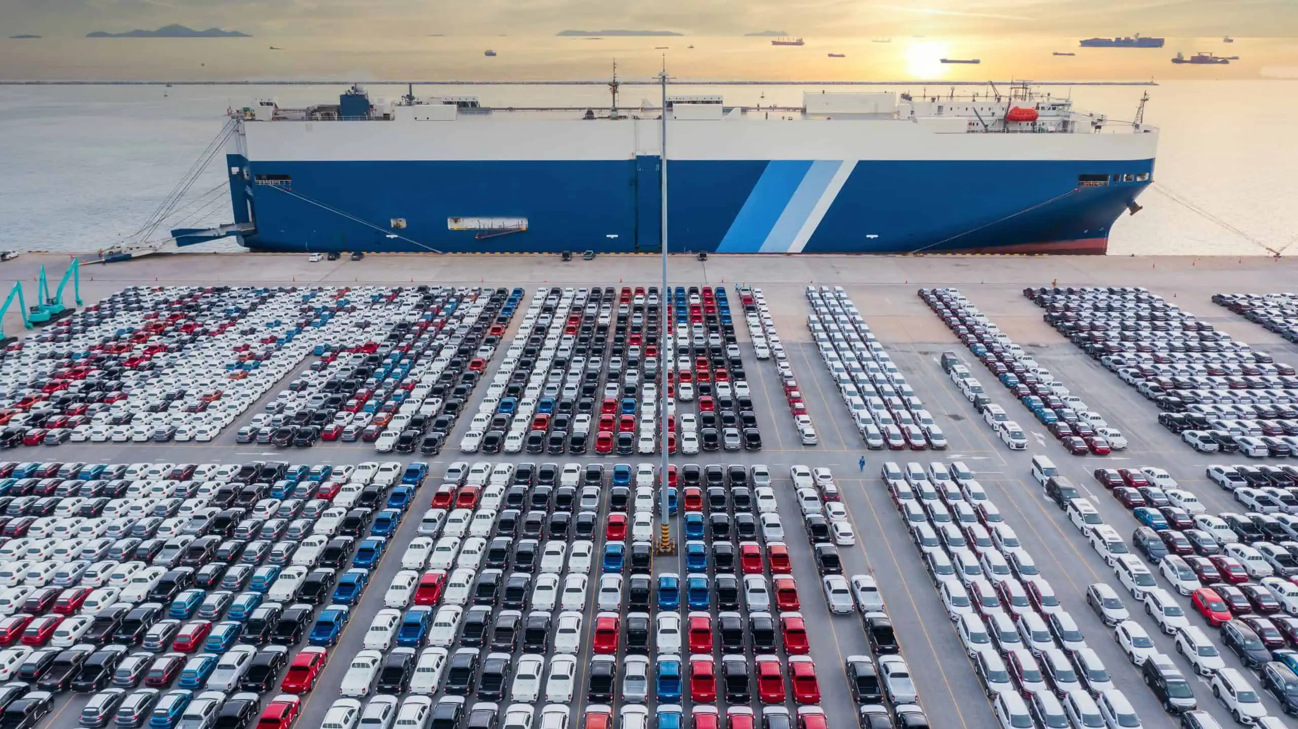 A Comprehensive Guide To Car Shipping Containers CFR Classic A Comprehensive Guide To Car Shipping Containers CFR Classic